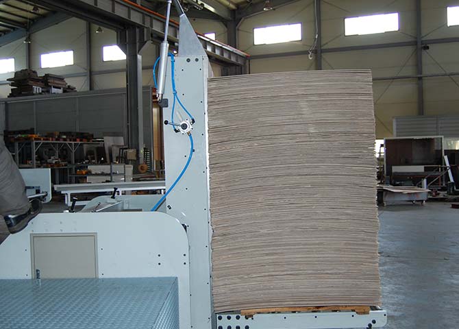 Diecut Redline Automatic Diecutter — Diecut Global